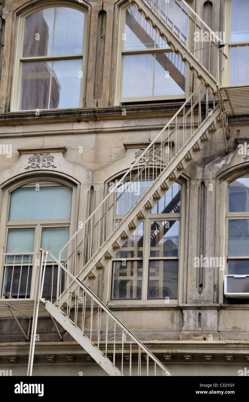 Fire escape zig zag hi-res stock photography and images - Alamy