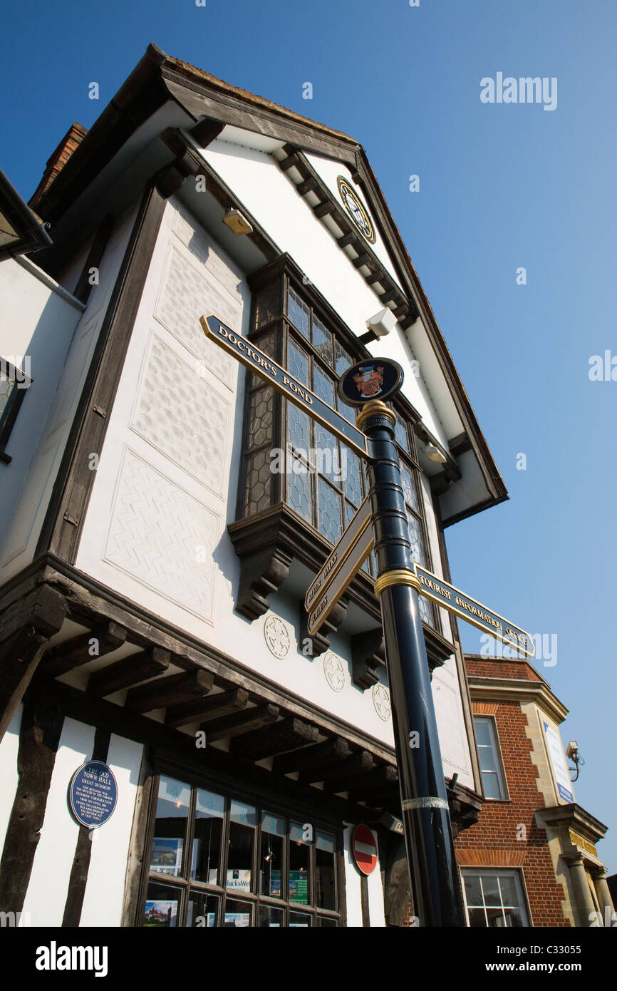 Town hall sign great hi-res stock photography and images - Alamy