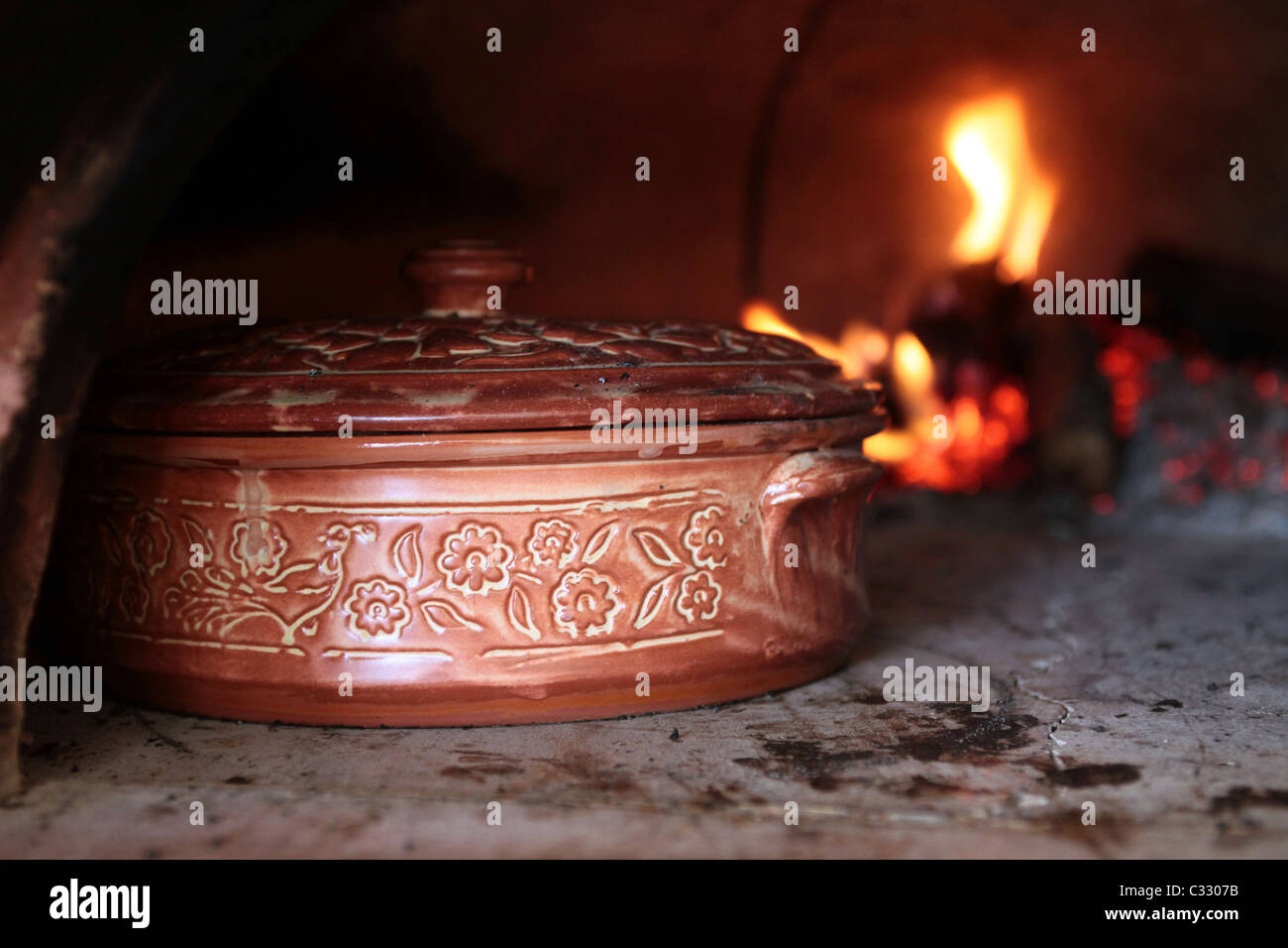 Yuvetsi hi-res stock photography and images - Alamy