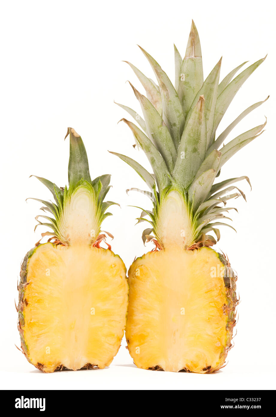 Pineapple halves hi-res stock photography and images - Alamy
