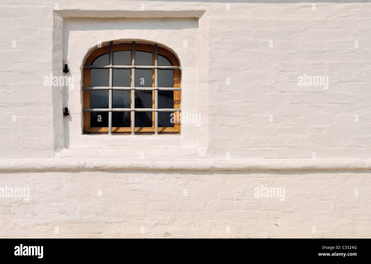 Barred window hi-res stock photography and images - Alamy