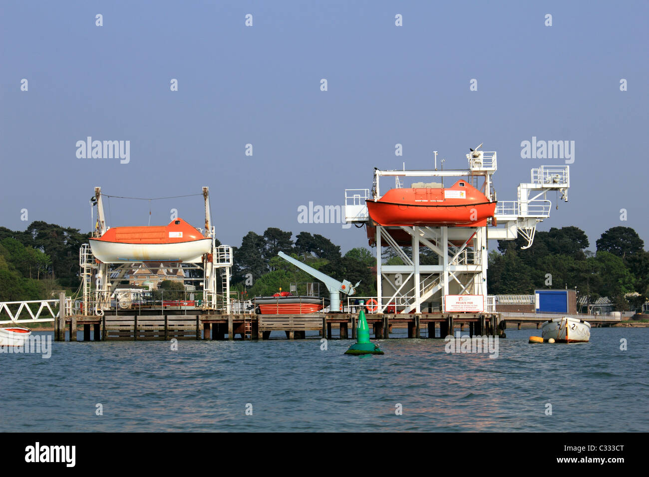 Hamble lifeboat hi-res stock photography and images - Alamy