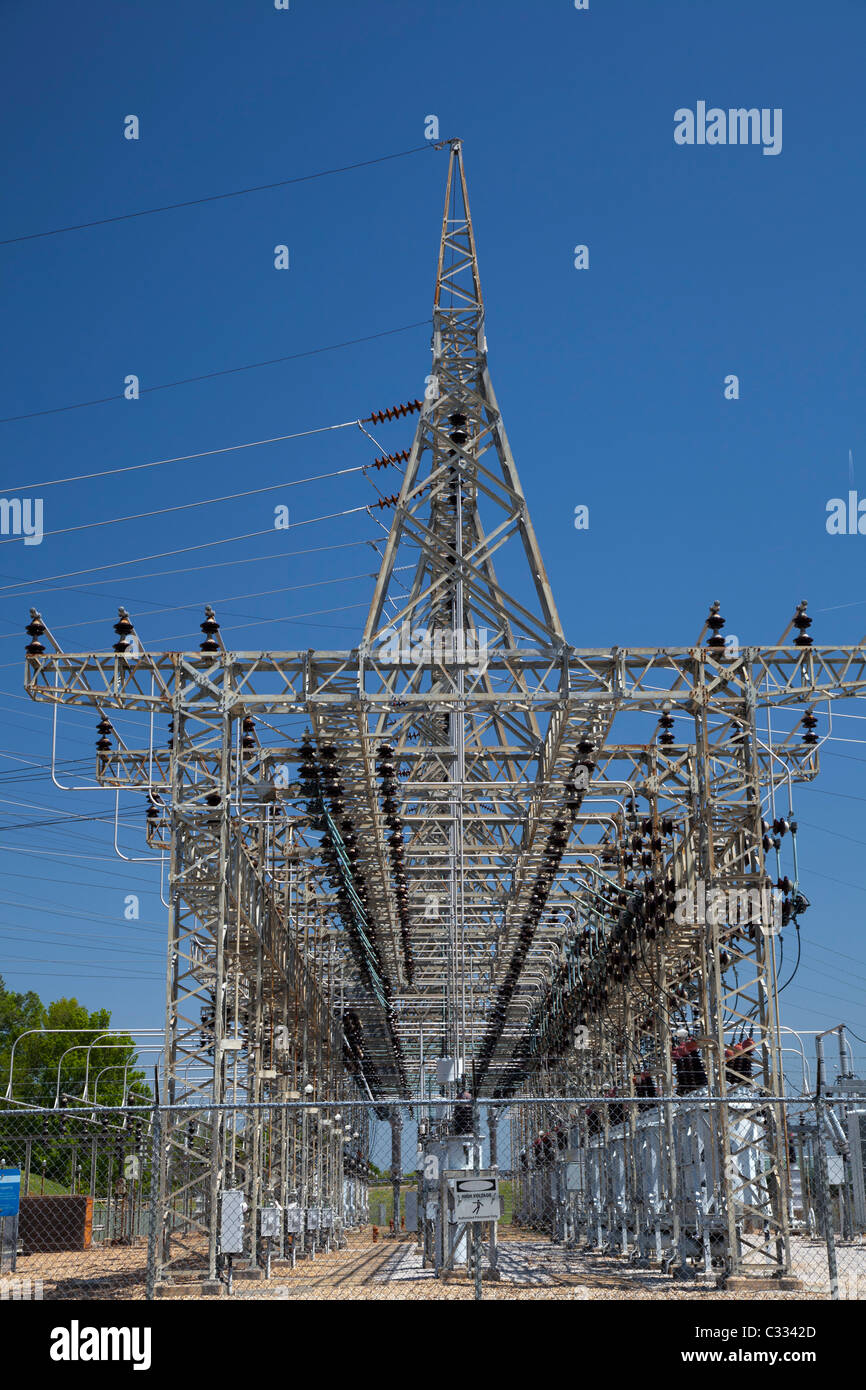 Lenoir City, Tennessee - Electrical transmission equipment at the Fort ...