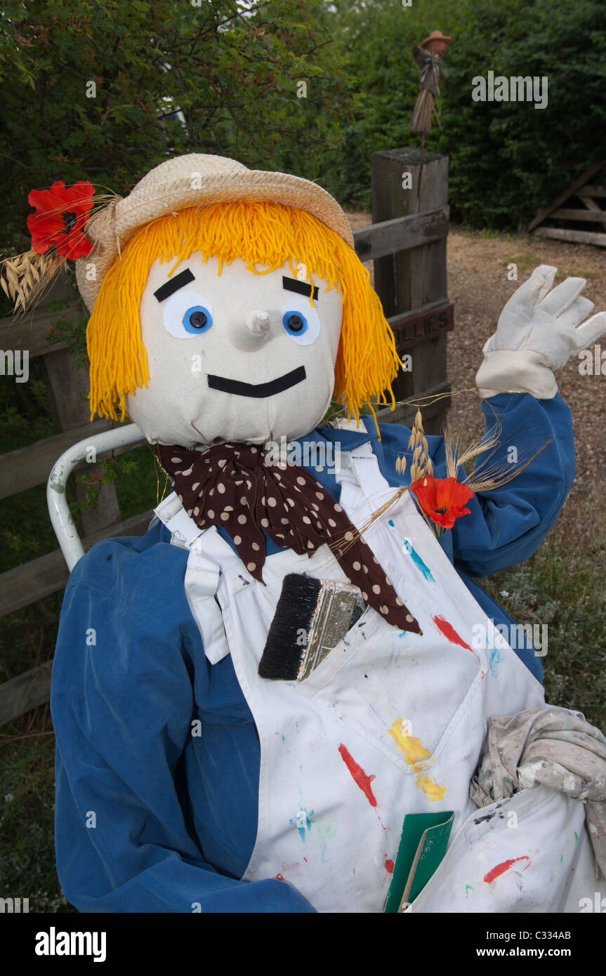Clothed scarecrow hi-res stock photography and images - Alamy