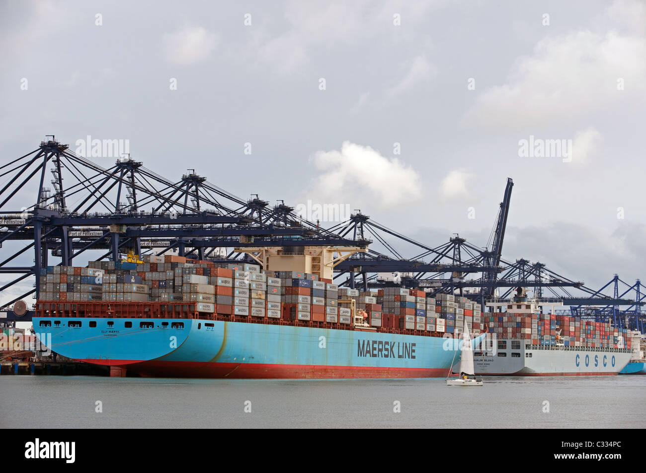 At Trinity Quay Felixstowe Docks High Resolution Stock Photography and ...