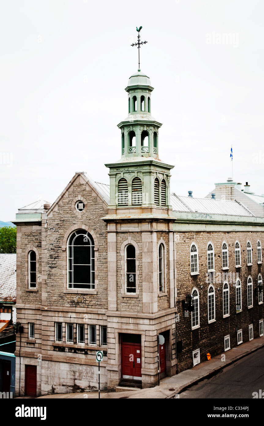 Quebec church old city hi-res stock photography and images - Alamy