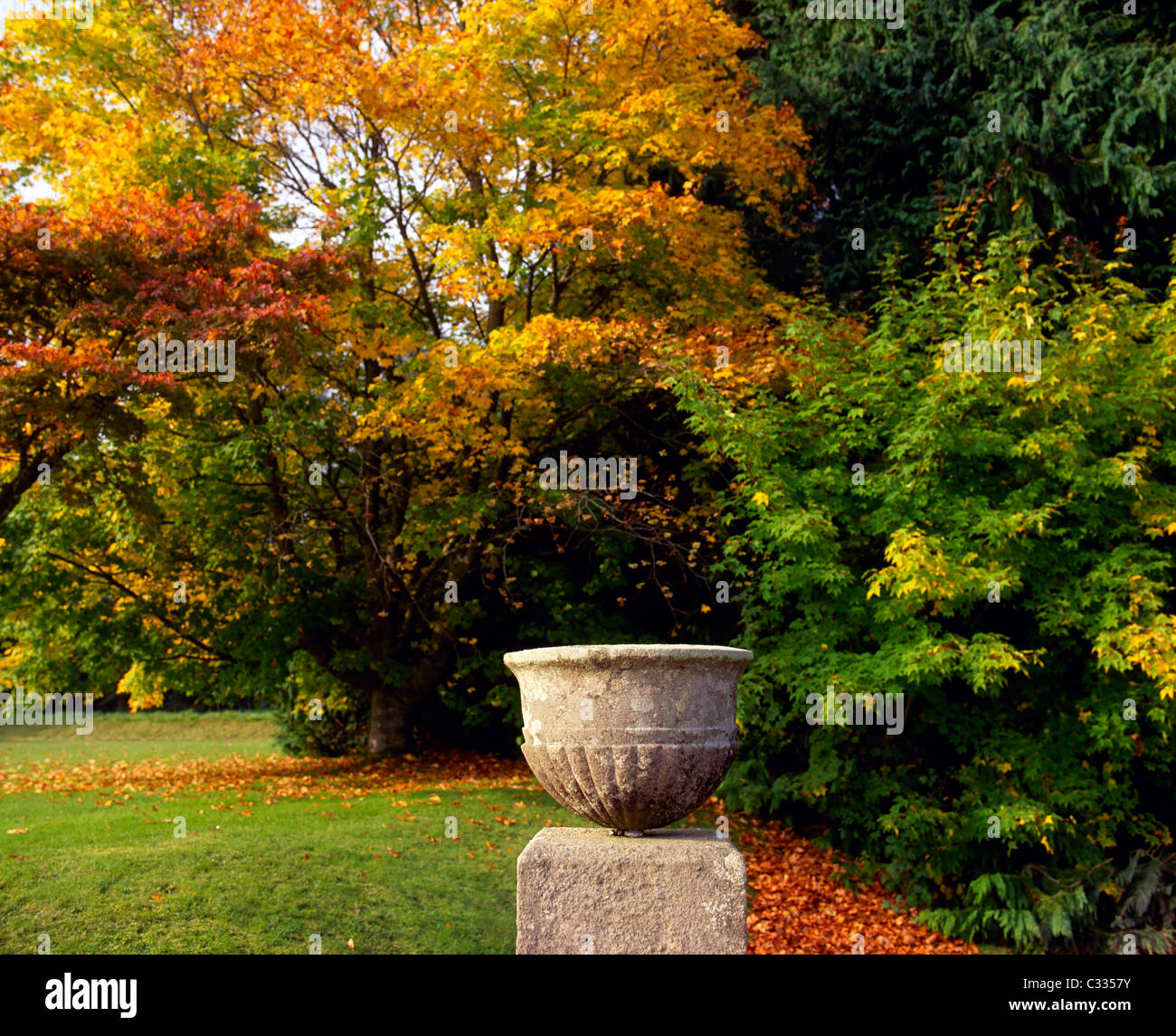 Curraghmore house and gardens hi-res stock photography and images - Alamy