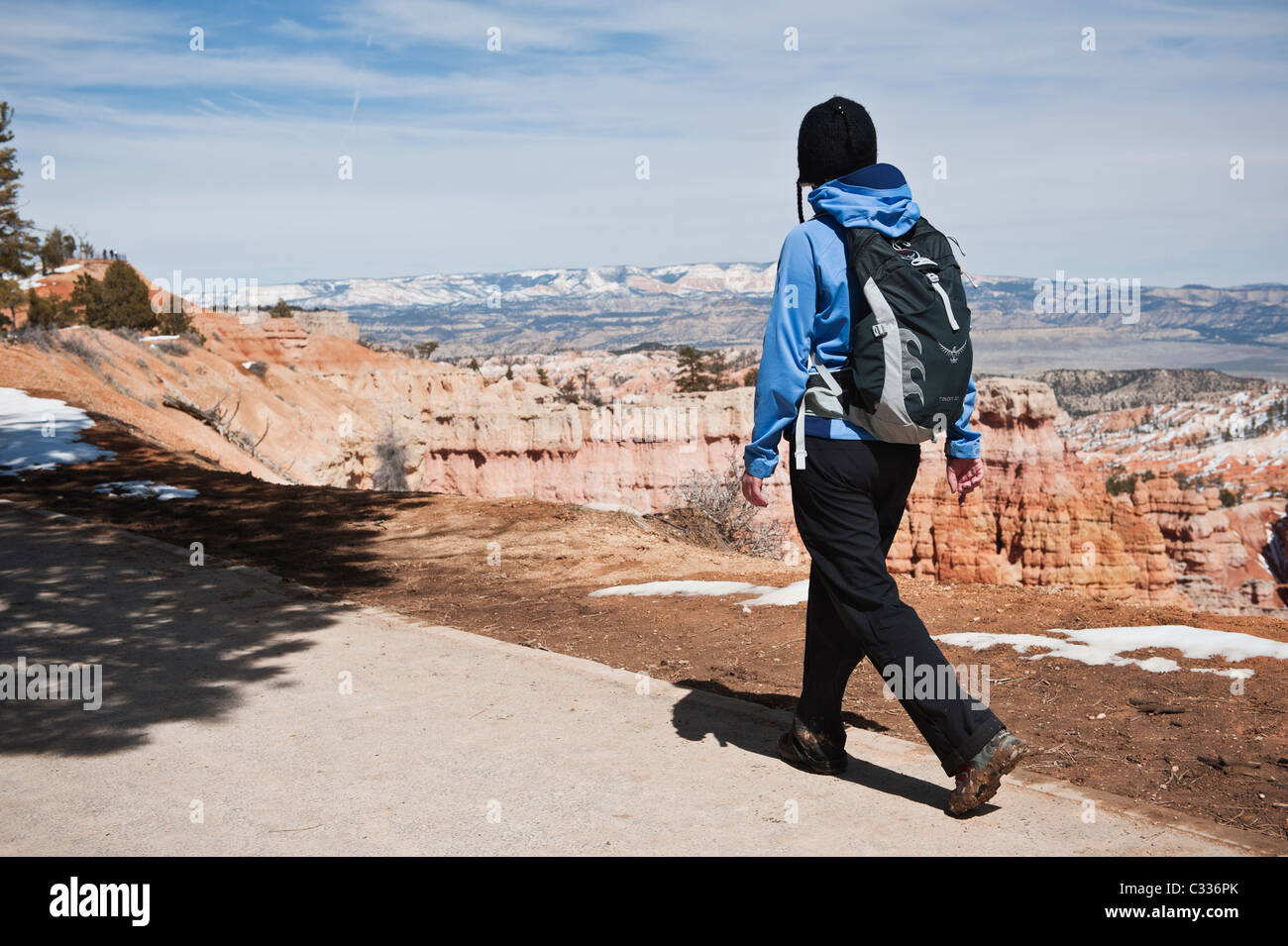 Female walking along Rim trail, Bryce Canyon national park, Utah, USA ...