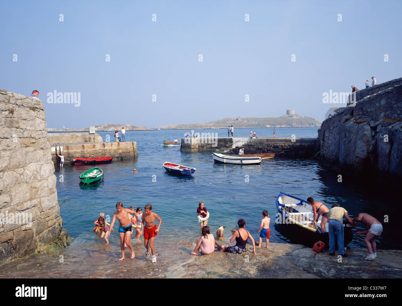 Day daytime harbours horizontal jetties hi-res stock photography and ...