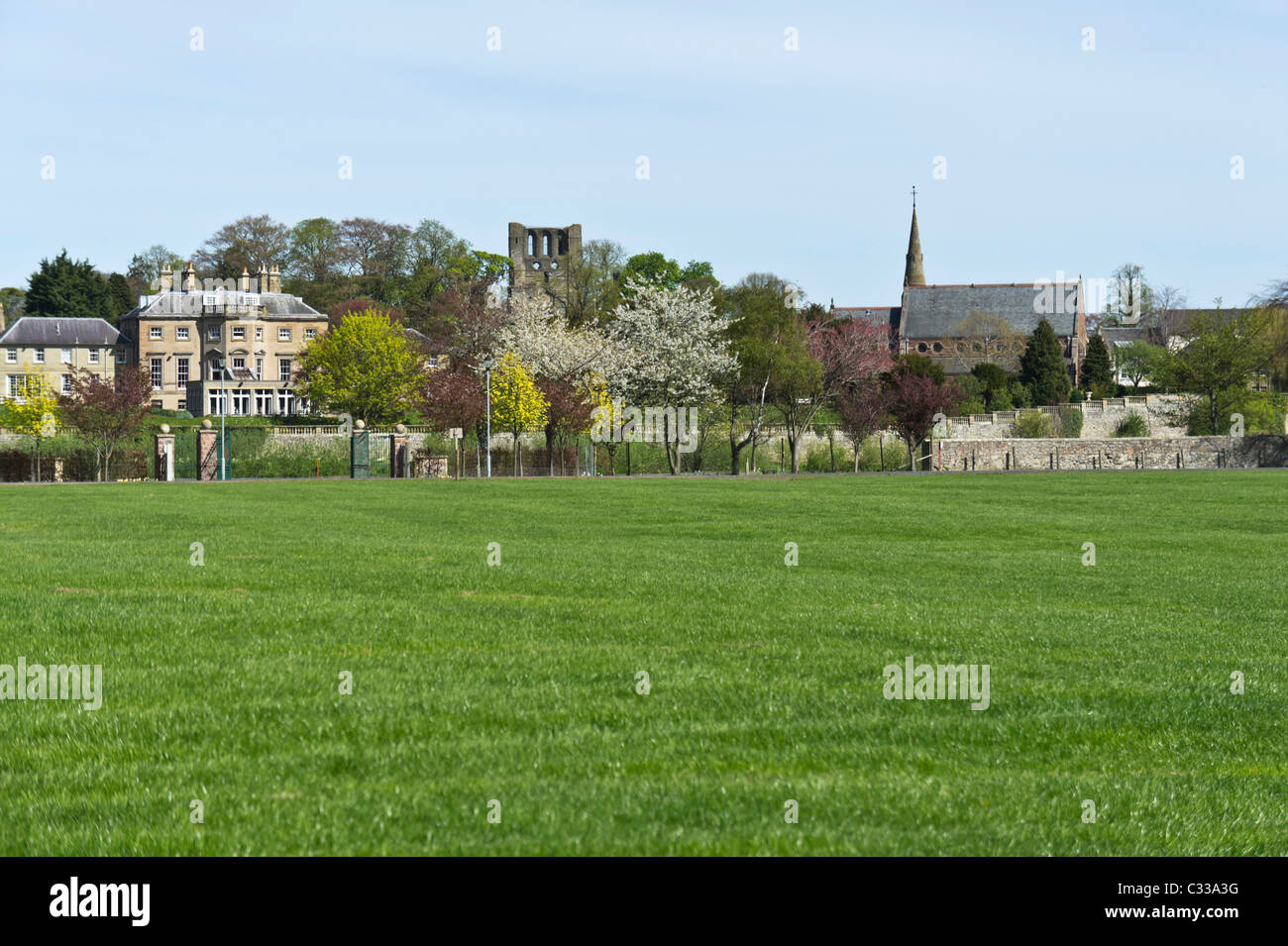 Kelso, Scotland, springtime - Ednam House, Abbey and St Andrews church ...