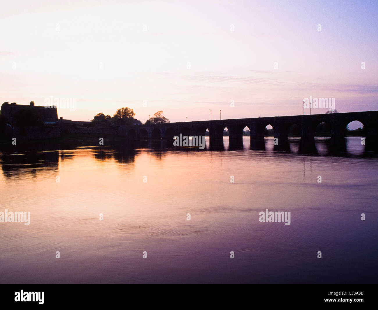 Shannonbridge High Resolution Stock Photography and Images - Alamy