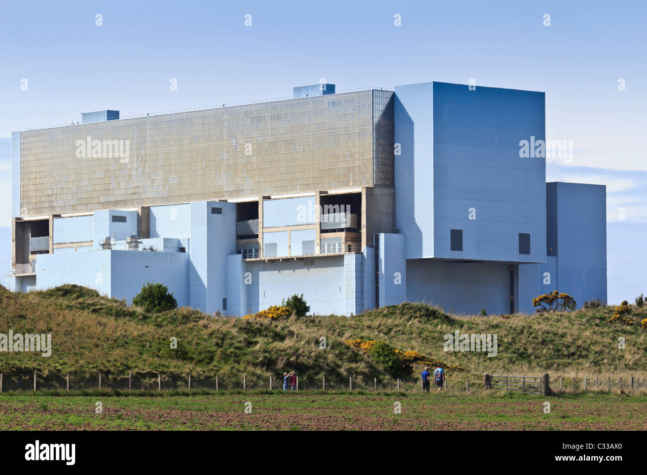 Torness twin Advanced Gas Cooled nuclear reactor power station, East ...