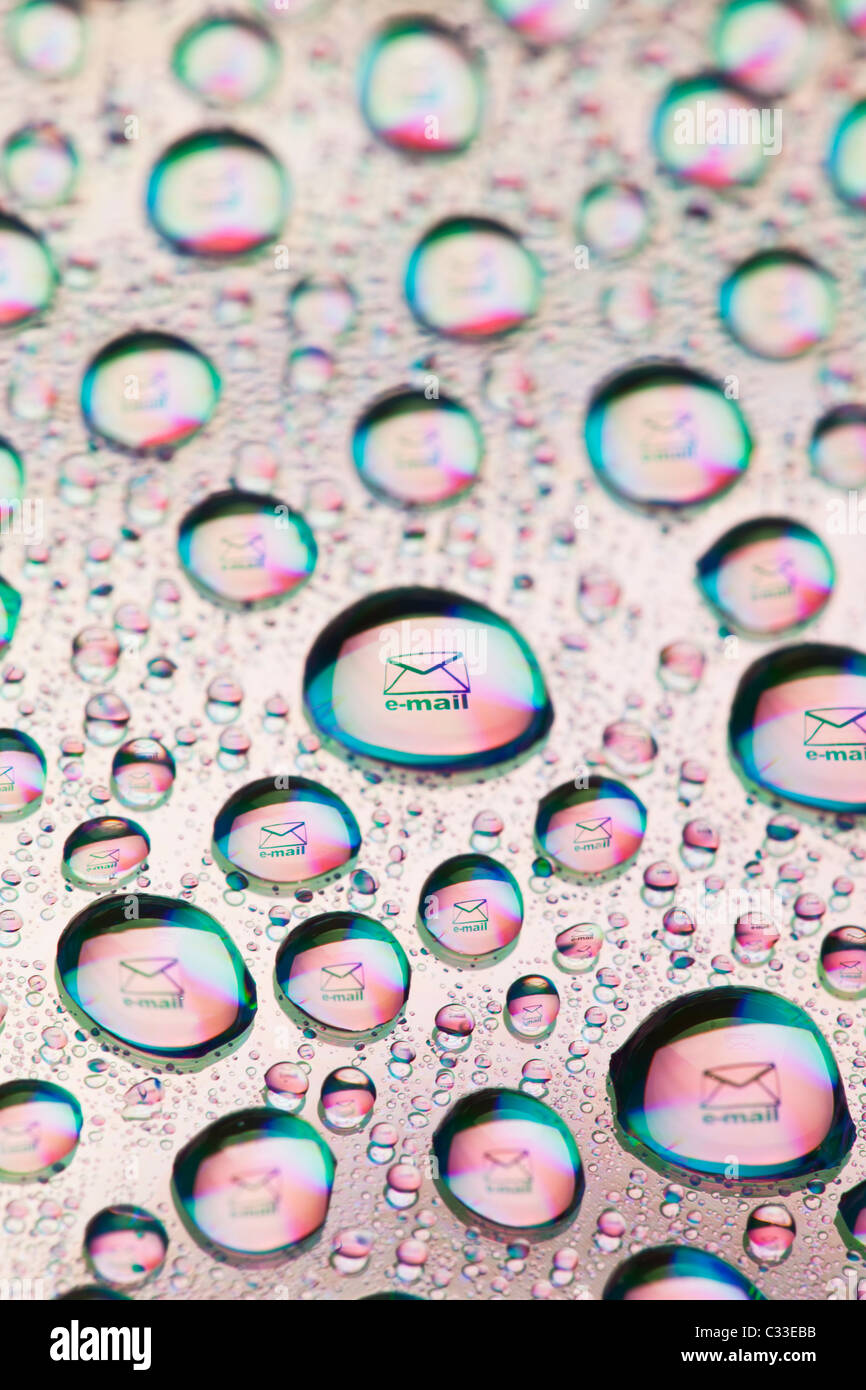 Cd dvd water drops hi-res stock photography and images - Alamy