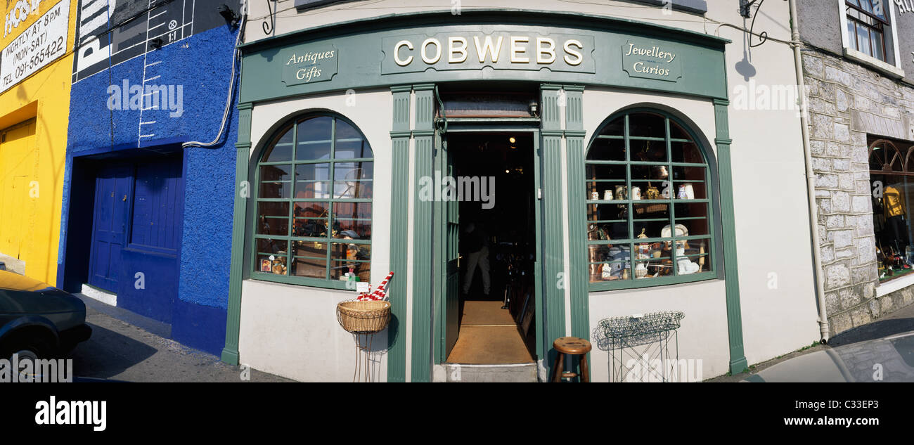 Ireland co galway galway shop hi-res stock photography and images - Alamy
