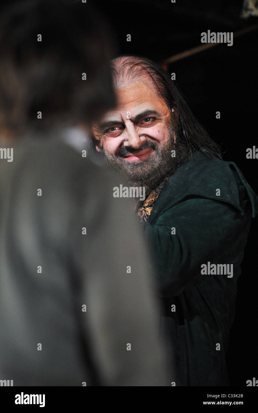Rowan Atkinson as Fagin Oliver! - Photocall held at the Theatre Royal ...