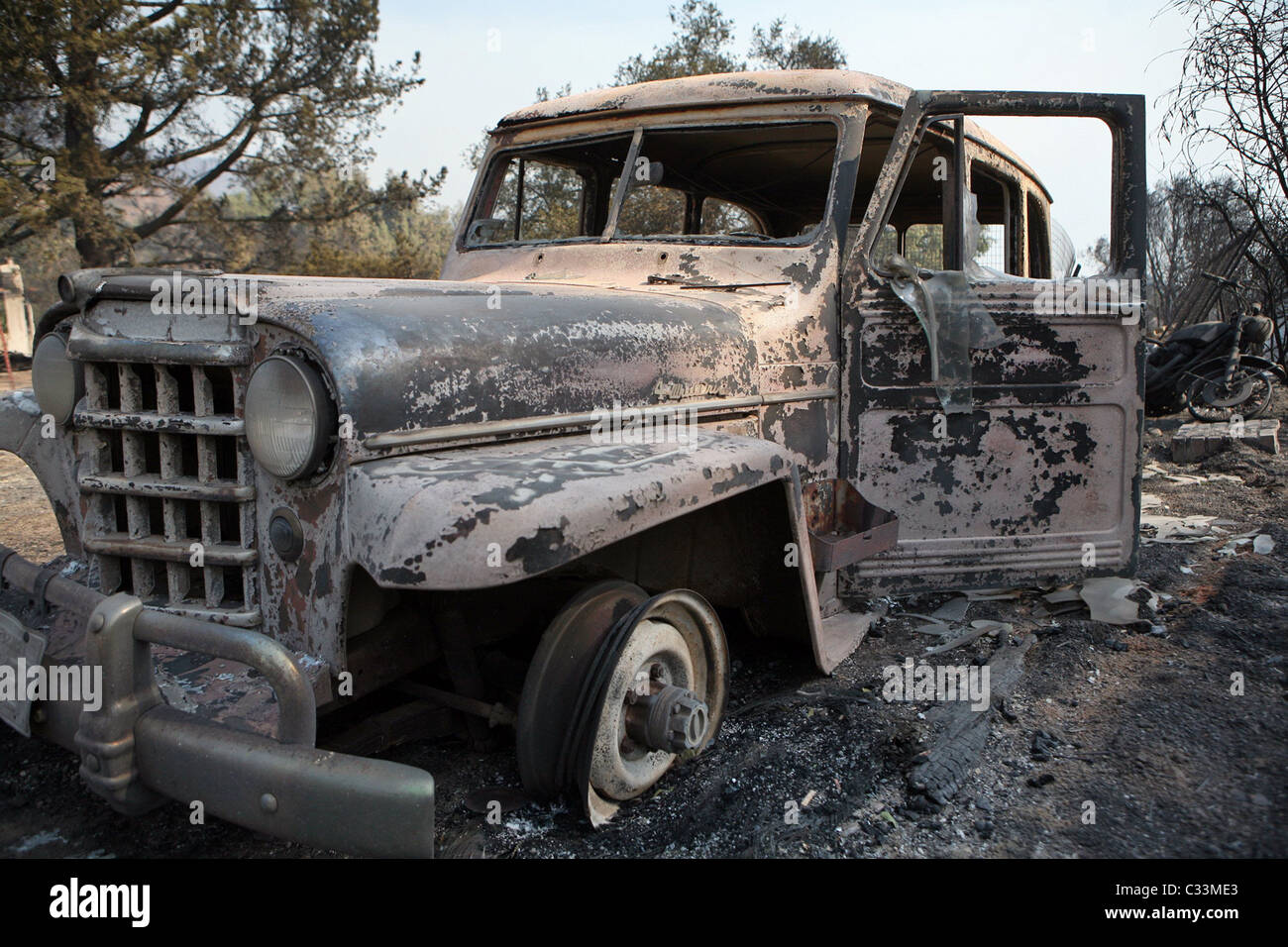 Devastation left after the wildfires in Montecito, Santa Barbara ...