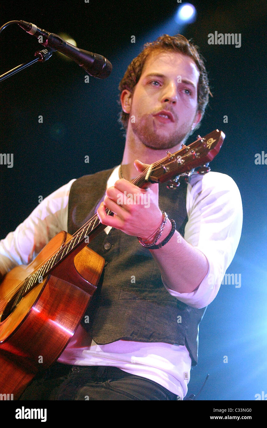 James morrison performing at the heineken music hall amsterdam hi-res stock photography and ...