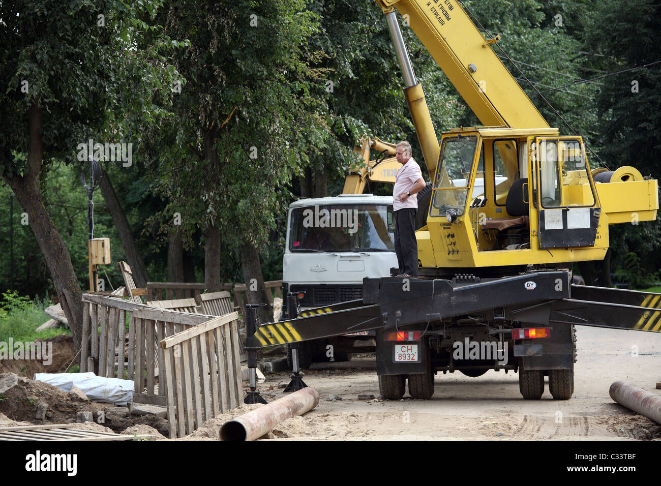 Relaying pipes hi-res stock photography and images - Alamy