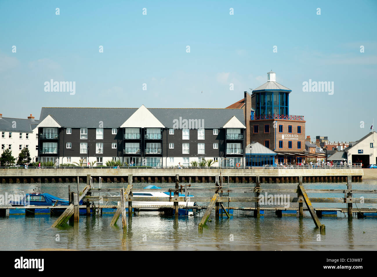 Littlehampton Look And Sea High Resolution Stock Photography and Images ...