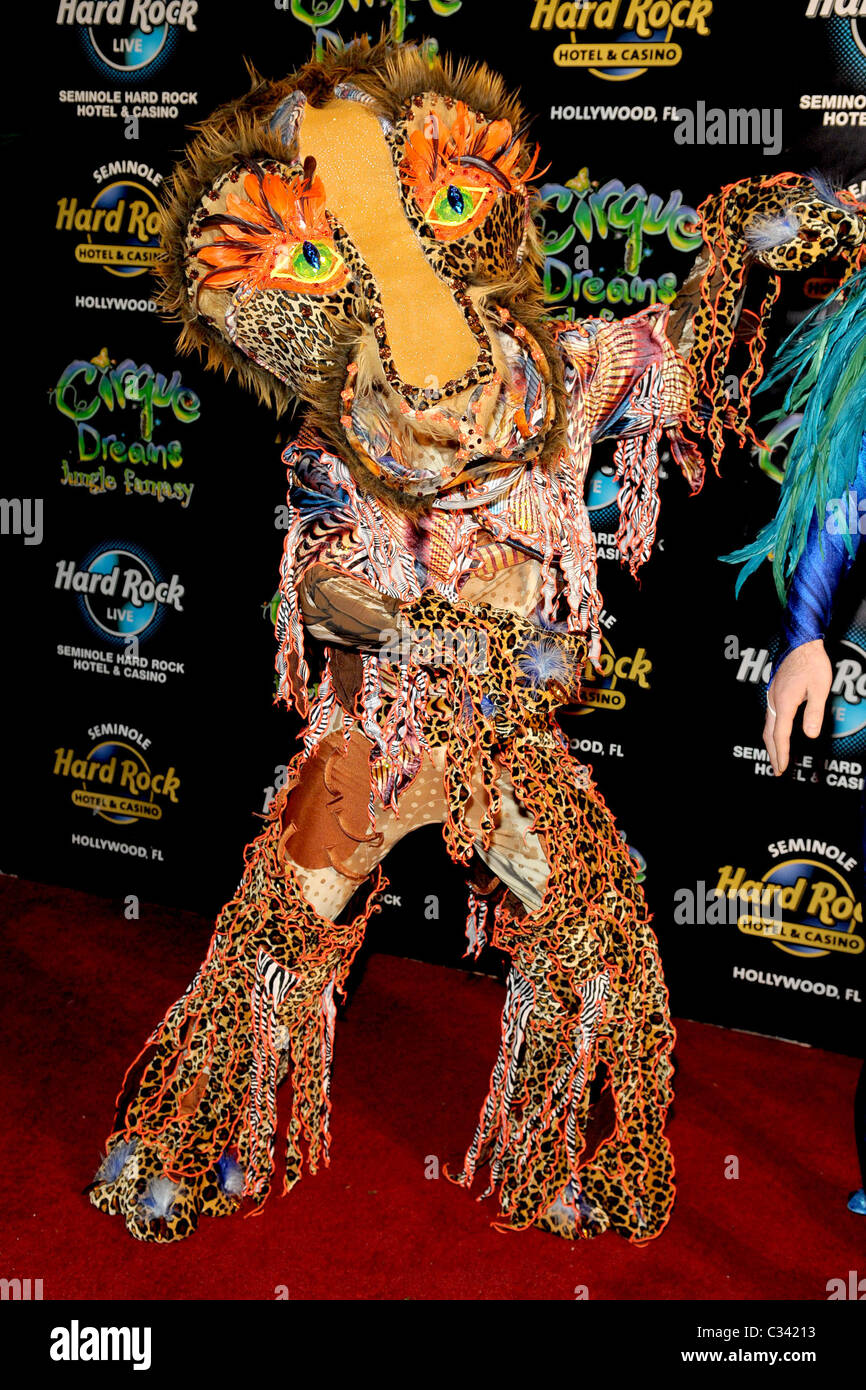 Cast Member opening of 'Cirque Dreams: Jungle Fantasy' at Hard Rock ...