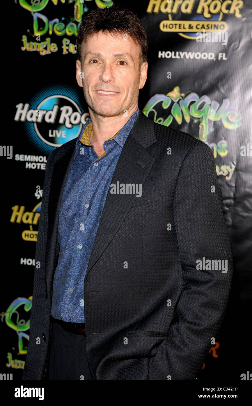 Neil Goldberg opening of 'Cirque Dreams: Jungle Fantasy' at Hard Rock ...