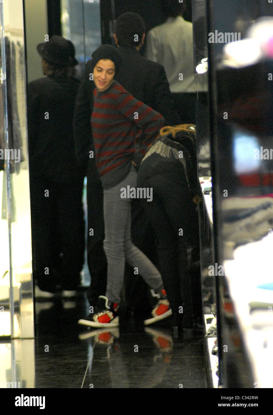 Samantha Ronson checks out her girlfriend Lindsay Lohan as they shop at ...