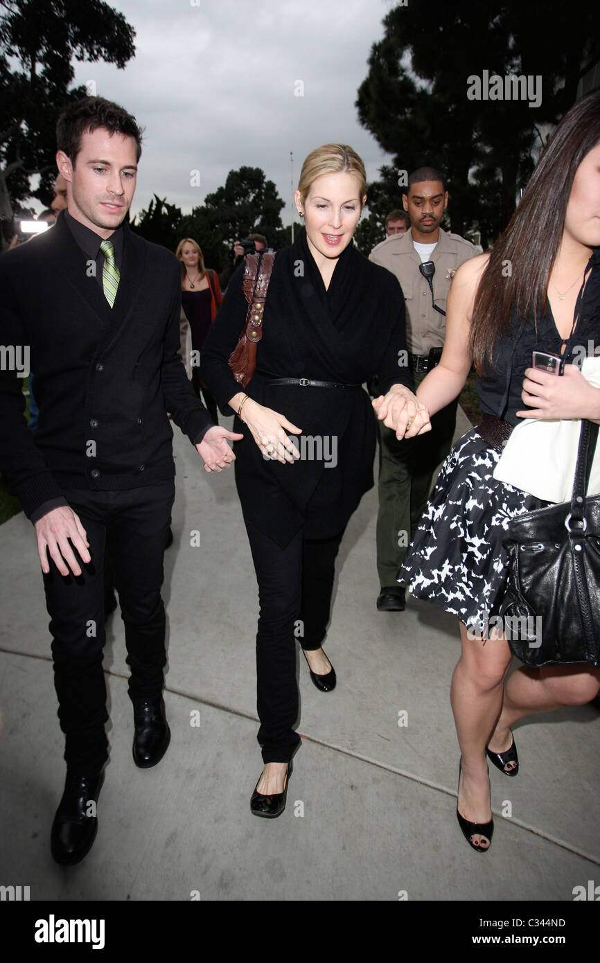 Kelly rutherford husband daniel giersch hi-res stock photography and ...