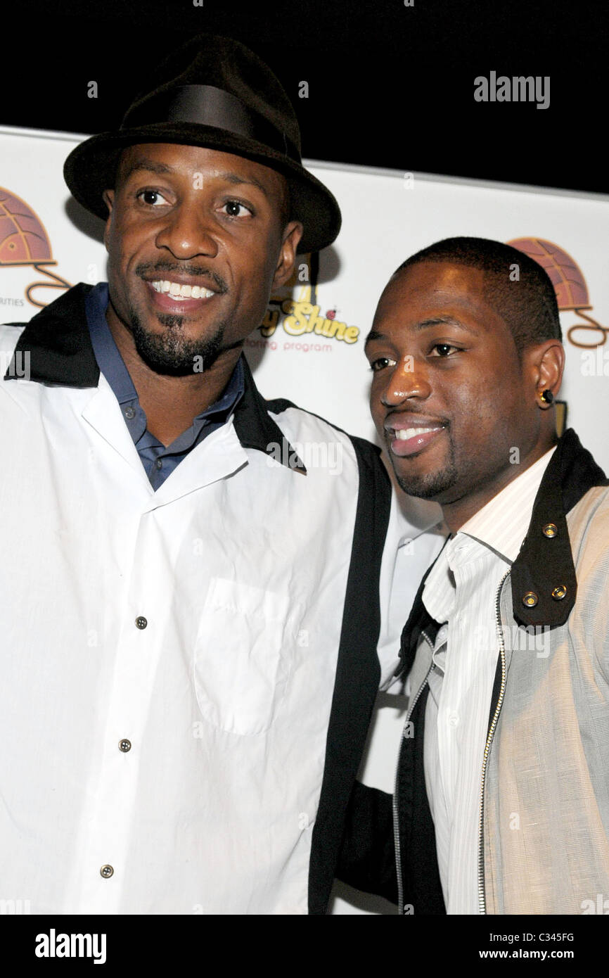 Alonzo Mourning and Dwyane Wade 4th Annual 'Zo's King Pin Classic at ...