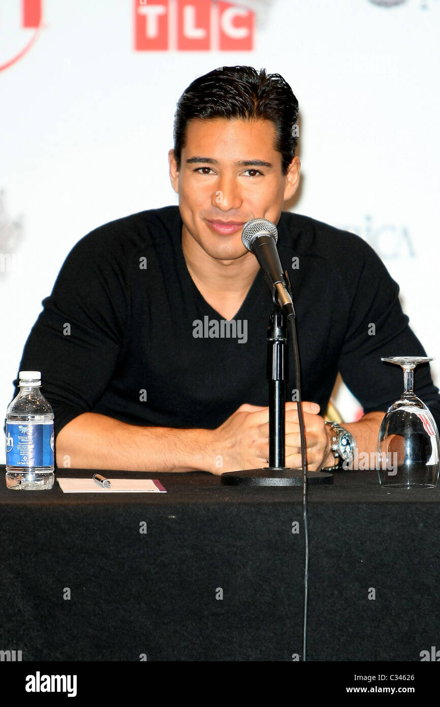 Mario Lopez, host of the Miss America Pageant 2009 holds a press ...