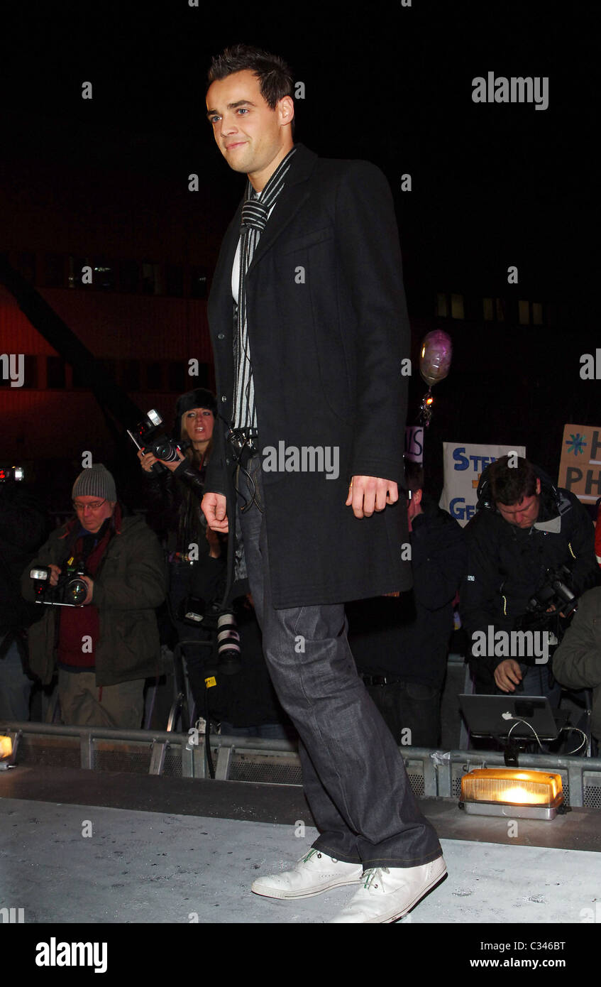 Ben Adams Celebrity Big Brother final Borehamwood, England - 23.01.09 ...