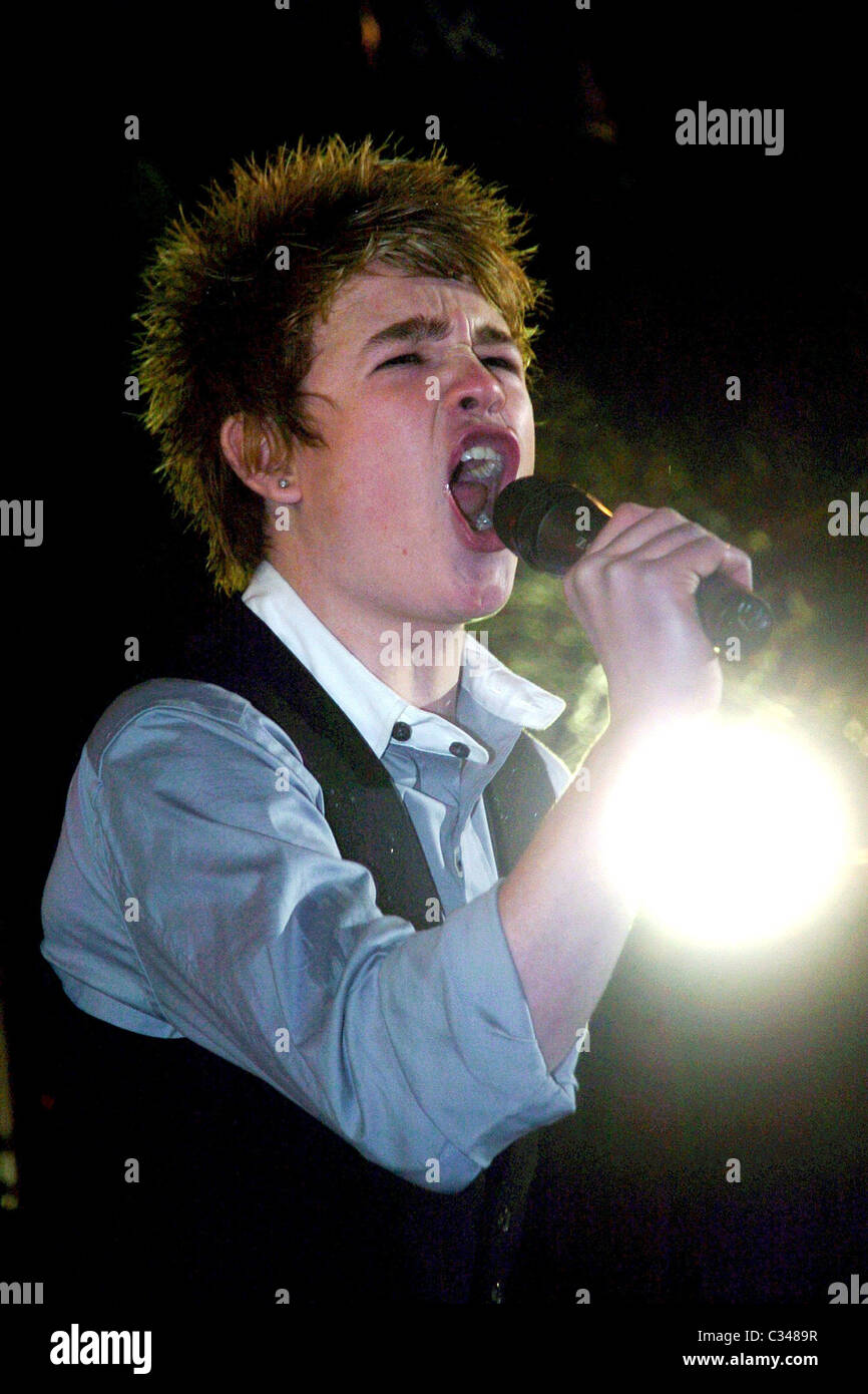 Eoghan Quigg The X Factor contestant performing a homecoming gig at ...