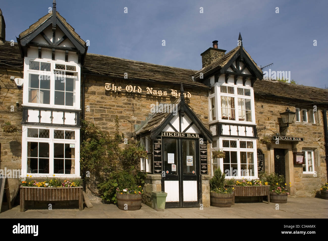 England Derbyshire Peak district Edale Old Nag's Head Inn Stock Photo ...