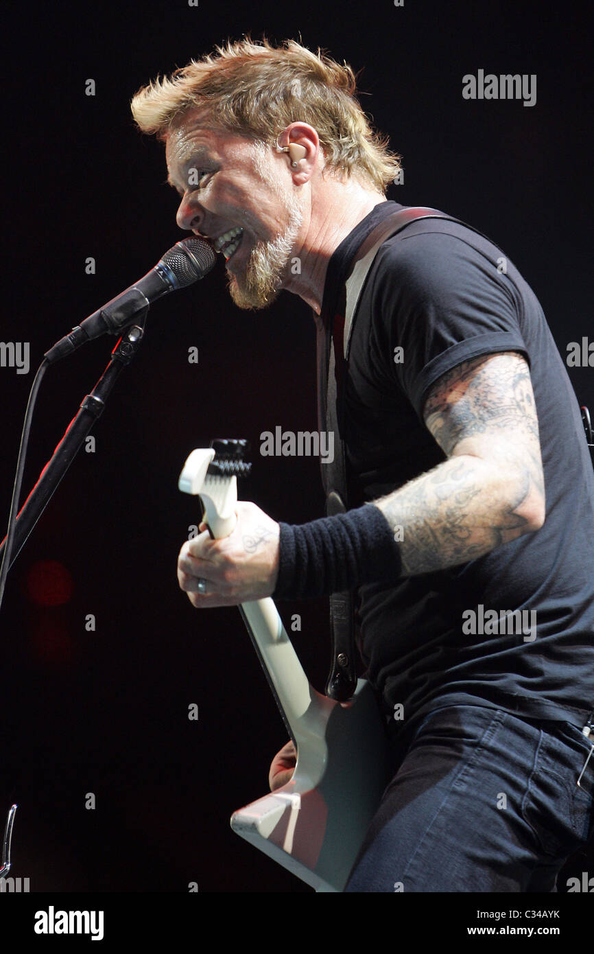 James Hetfield Metallica performing live in concert at the Allstate ...