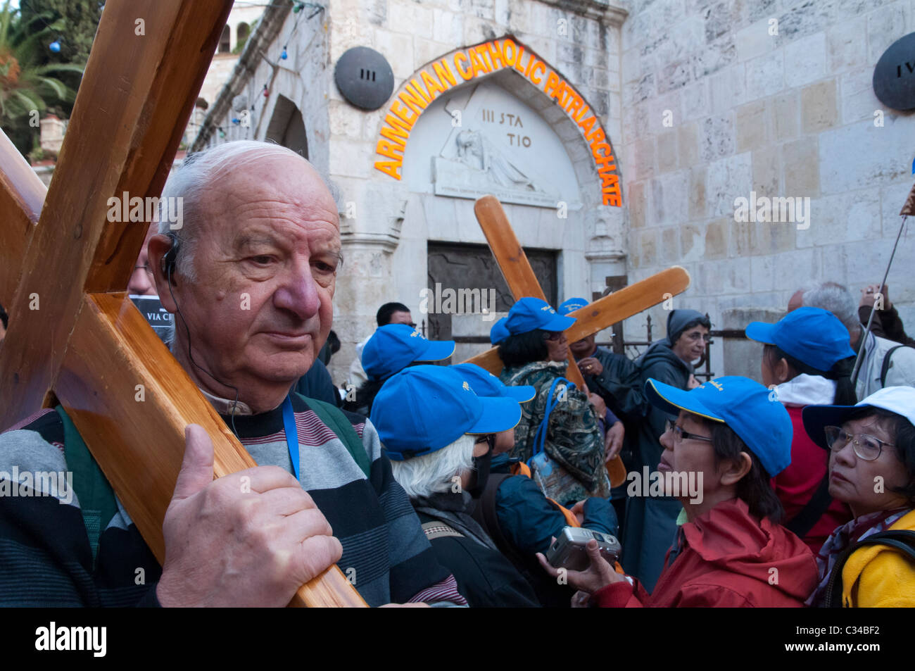 Good Friday processions along the way of the cross (Via Dolorosa) in ...