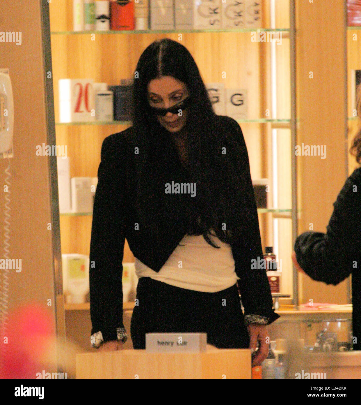Cher shopping in Hollywood Los Angeles, California - 28.01.09 Stock ...