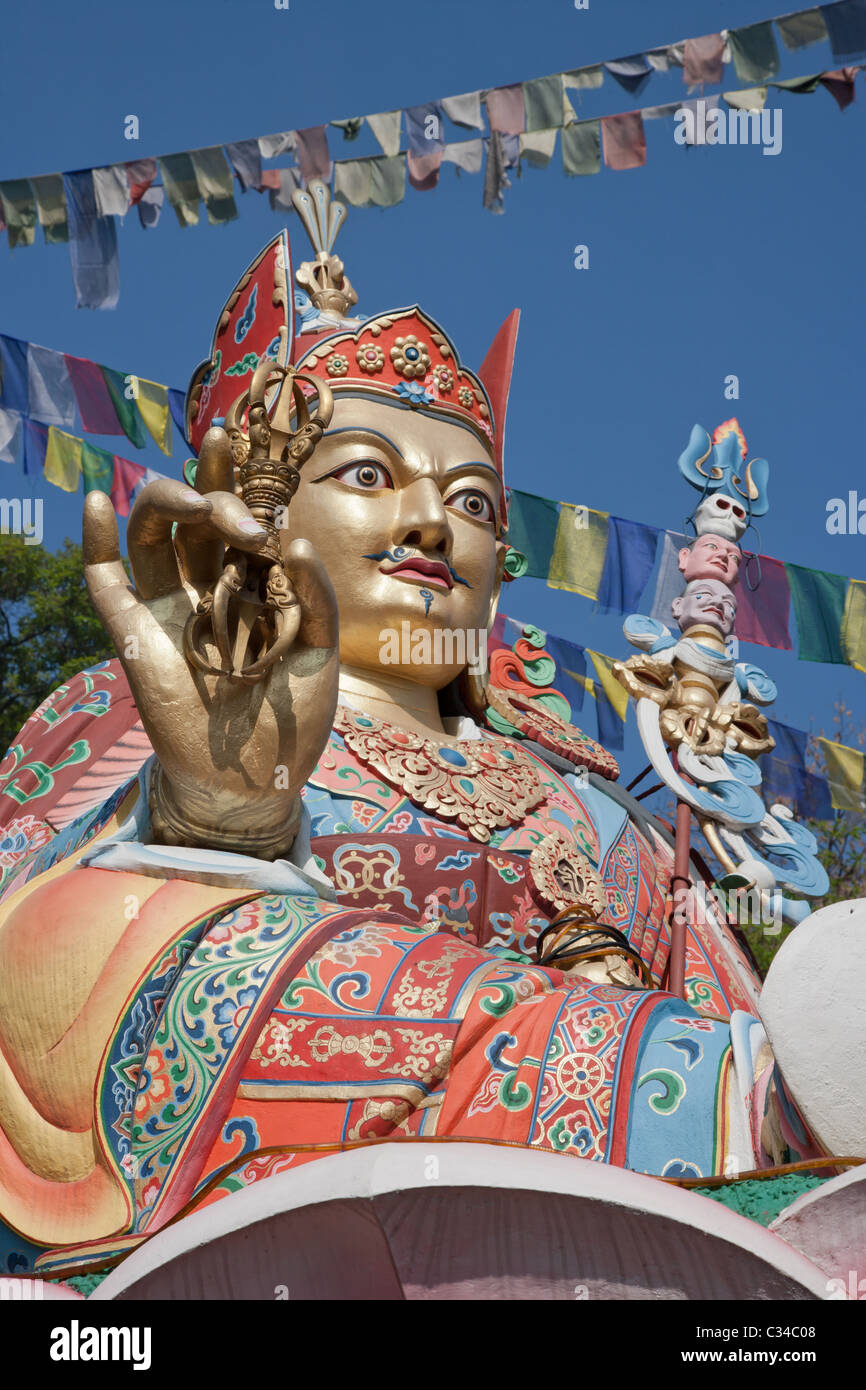 Statue rinpoche hi-res stock photography and images - Alamy