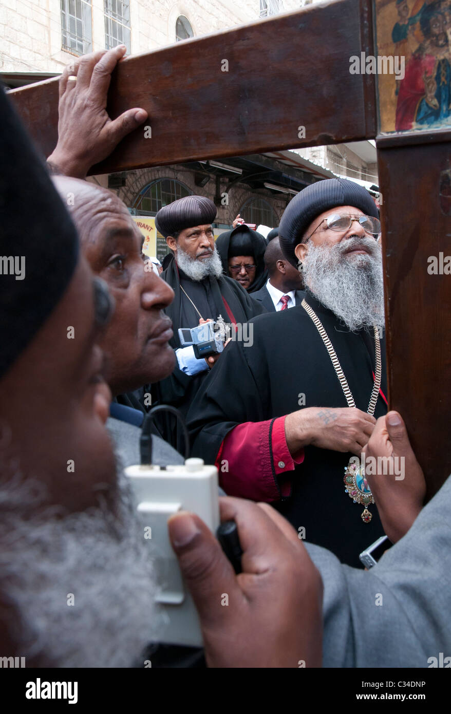 Good Friday processions along the way of the cross (Via Dolorosa) in ...