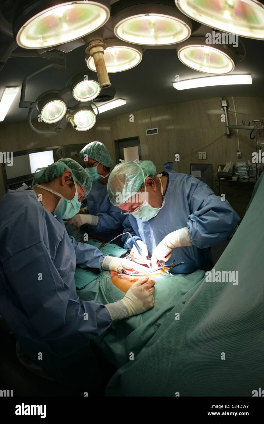 Nhs doctors surgery hi-res stock photography and images - Alamy