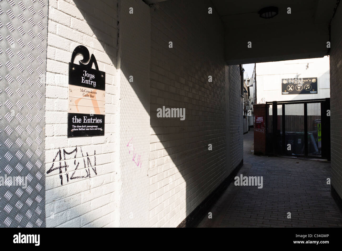 Joys entry belfast northern ireland hi-res stock photography and images ...