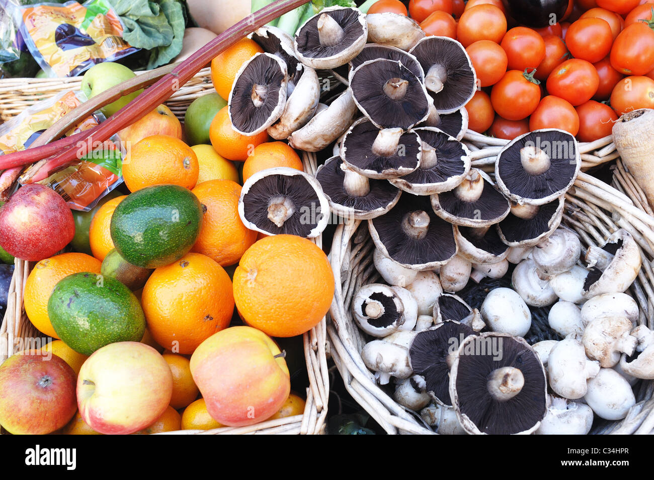 Market stall display hi-res stock photography and images - Alamy