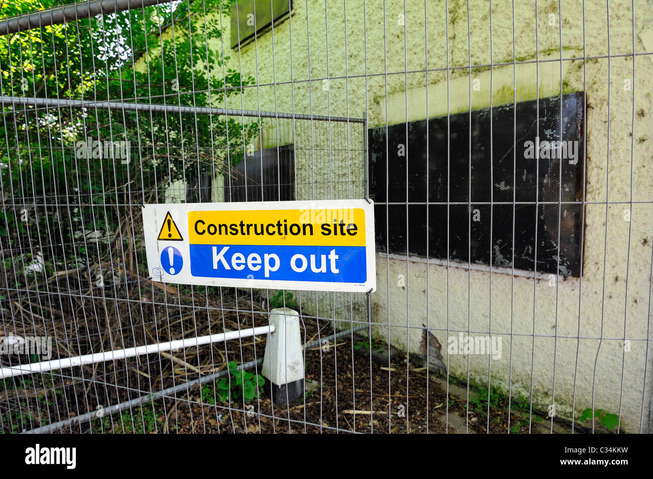construction site keep out sign england uk Stock Photo - Alamy