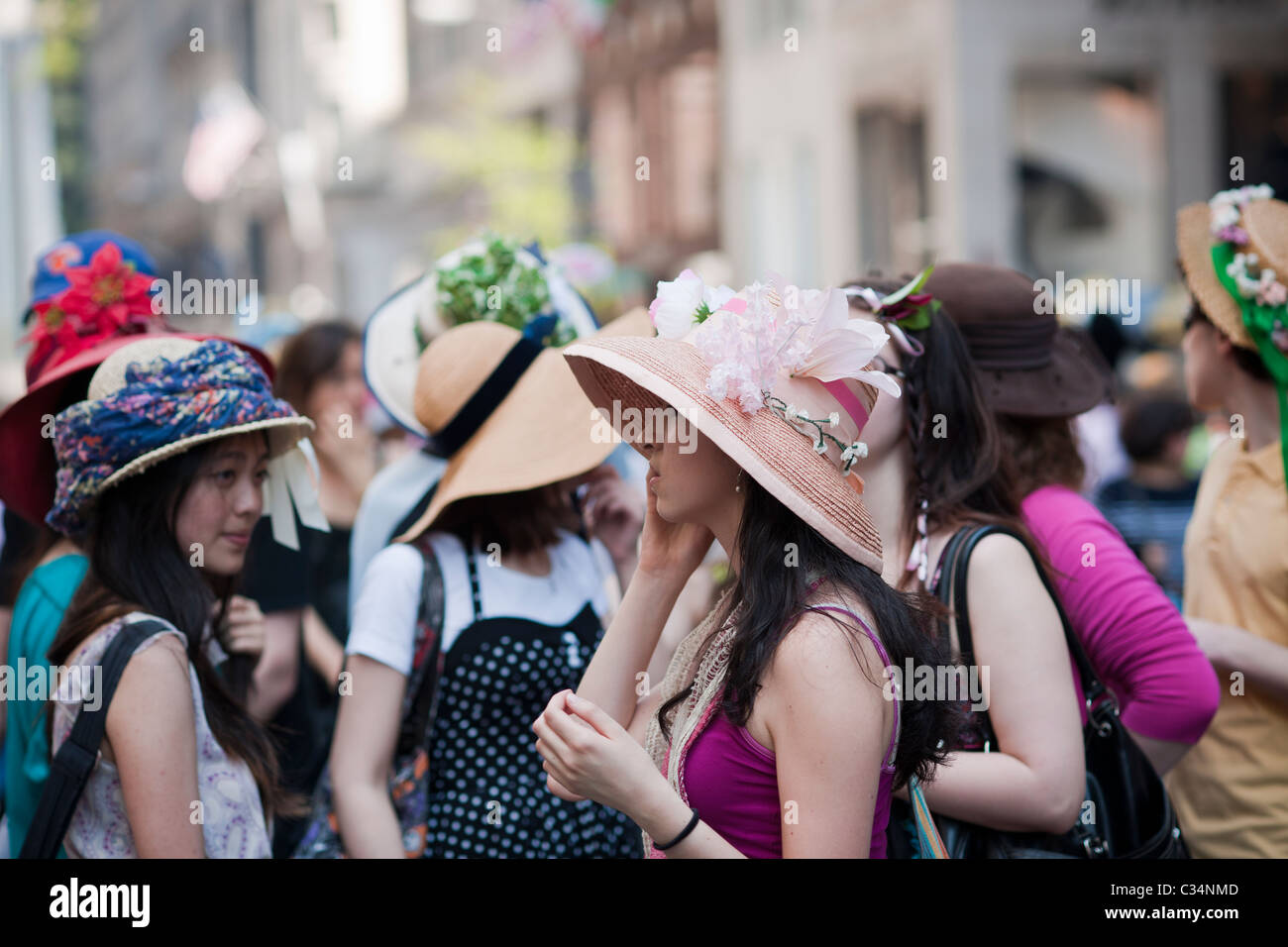 Thousands turn out on a warm and sunny Easter Sunday in New York Stock ...