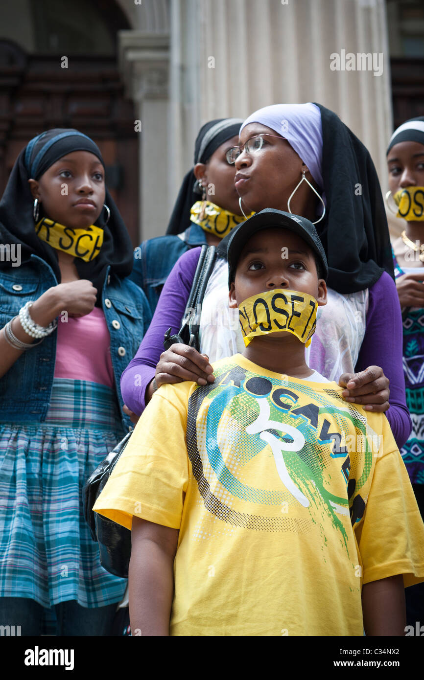American education protest hi-res stock photography and images - Alamy