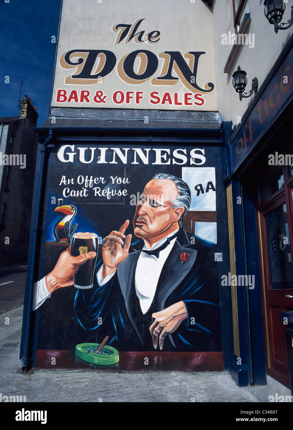 Derry co derry ireland people hi-res stock photography and images - Alamy