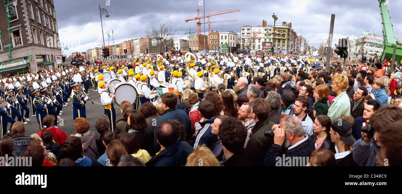 Crowd Watching A Marching Band Perform Stock Photo - Alamy
