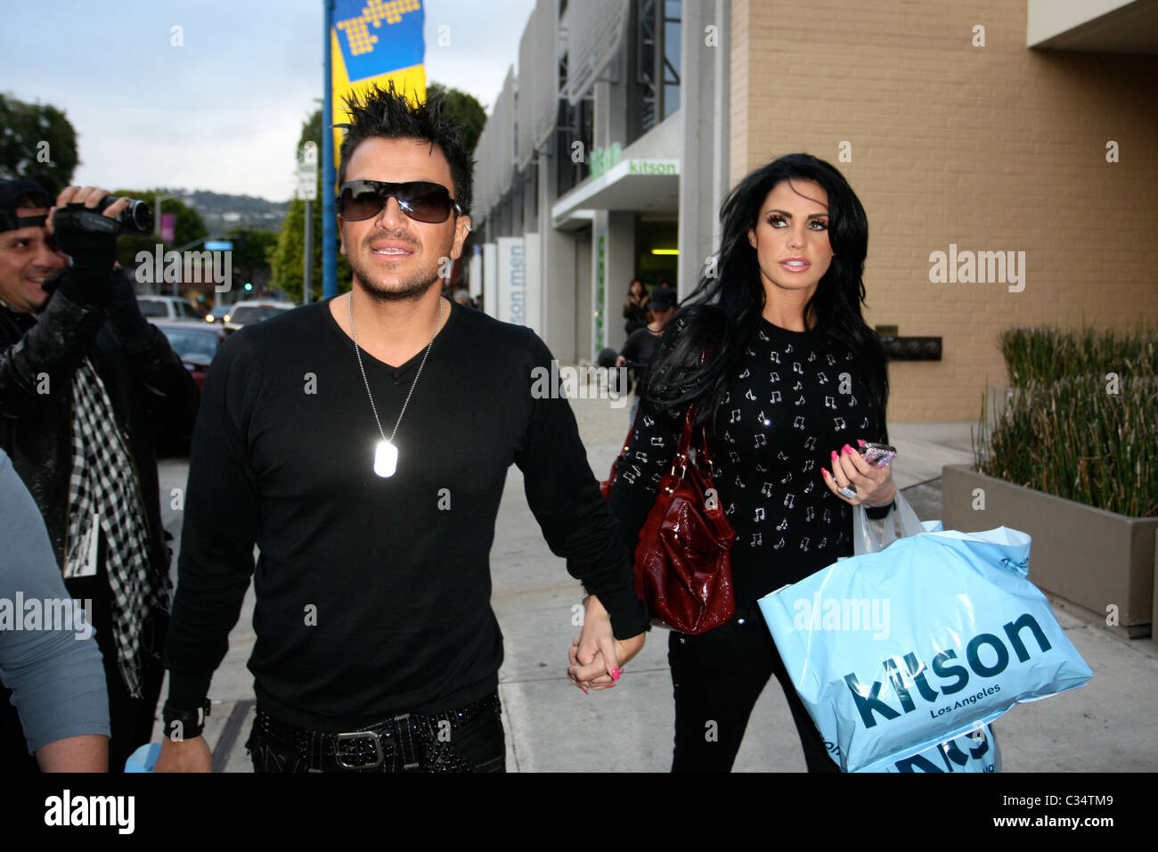 Katie Price aka Jordan and Peter Andre seen shopping together at the ...