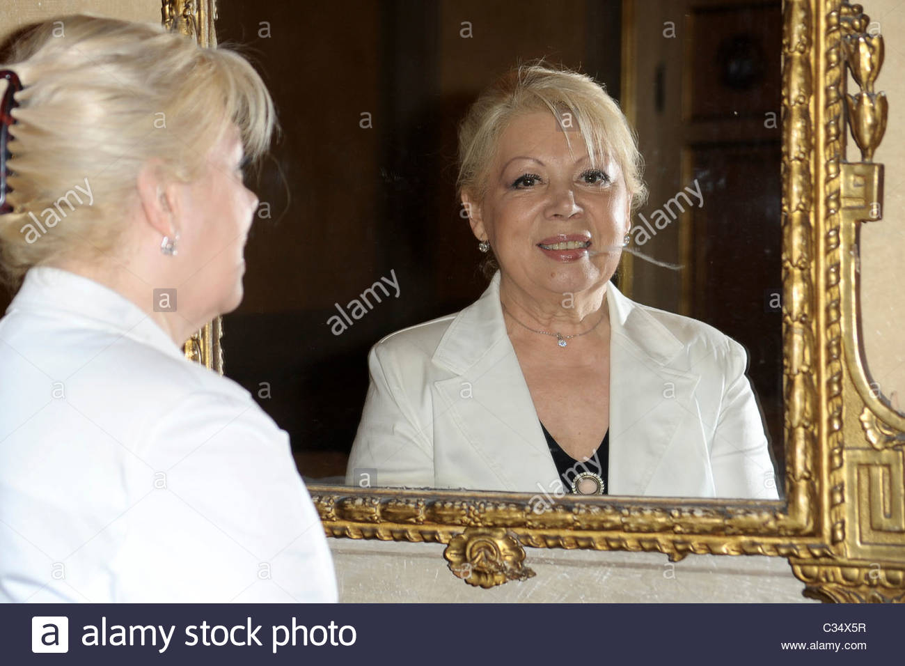 Mirella Freni Stock Photos & Mirella Freni Stock Images - Alamy