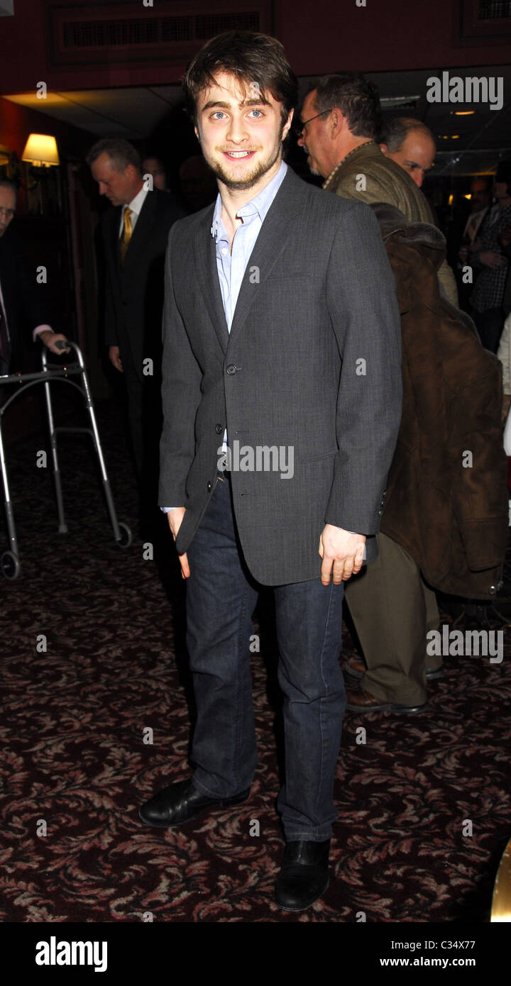 Daniel radcliffe equus hi-res stock photography and images - Alamy