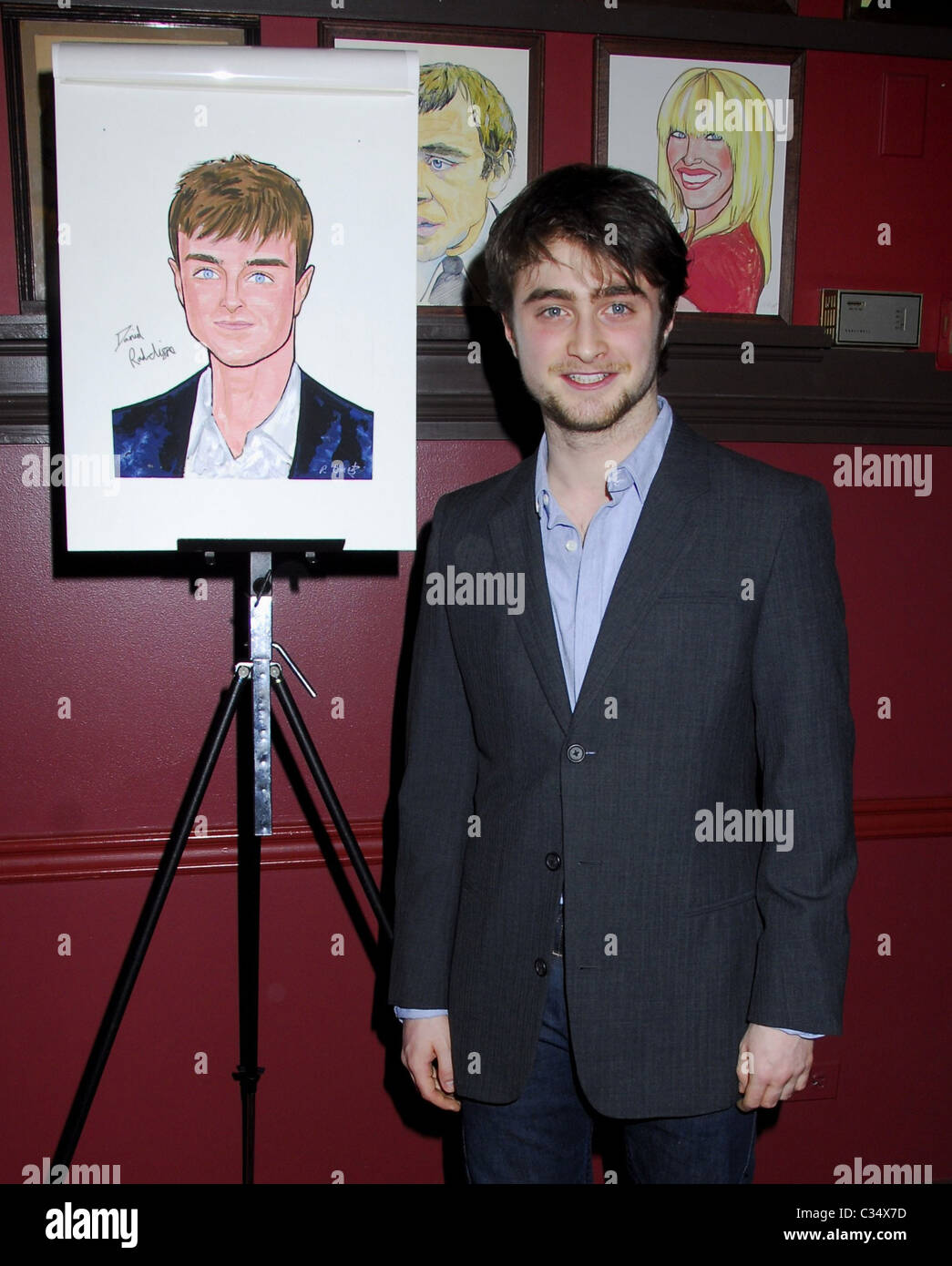 Daniel radcliffe equus hi-res stock photography and images - Alamy