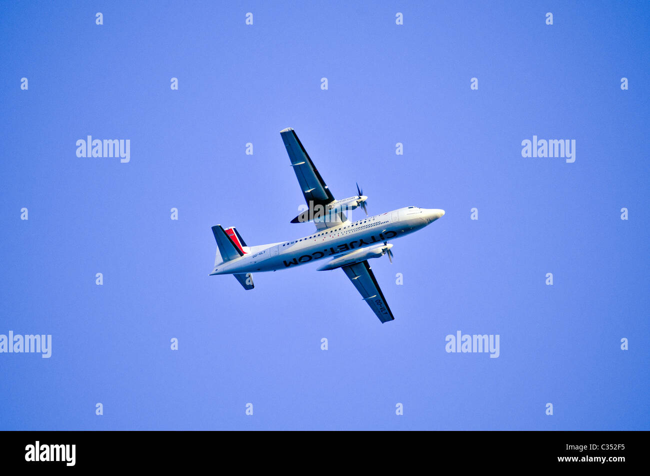 Airplane, London sky, blue, background, London, UK Stock Photo - Alamy
